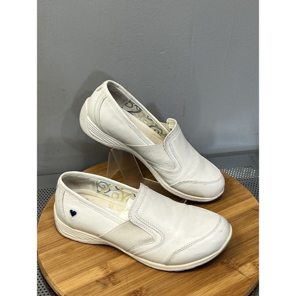 Nurse Mates | Shoes | Nurse Mates Shoes Womens 7w White Slip On Shoes ...